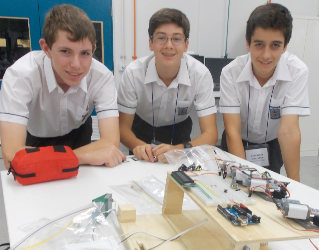 Students begin G20 technology challenge - Griffith News