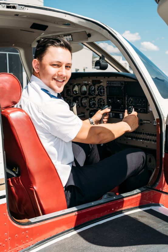Griffith aviation graduates flying high - Griffith News
