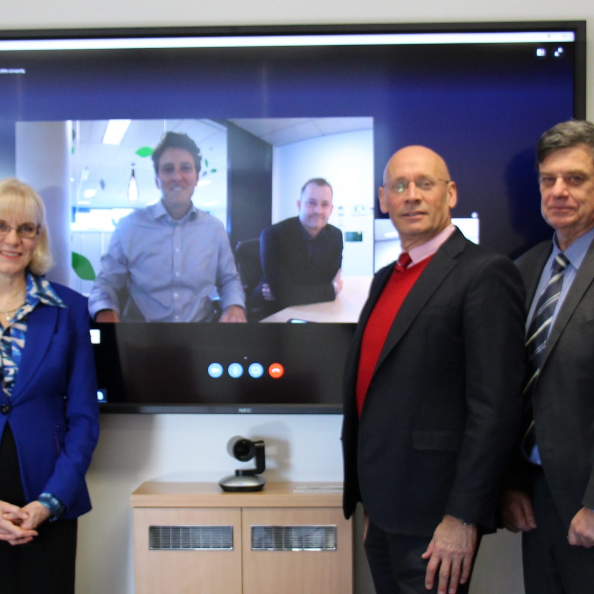 Griffith University establishes unique partnership with Microsoft ...