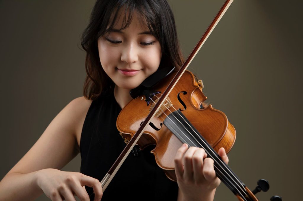Griffith violinist hits a high note - Griffith News