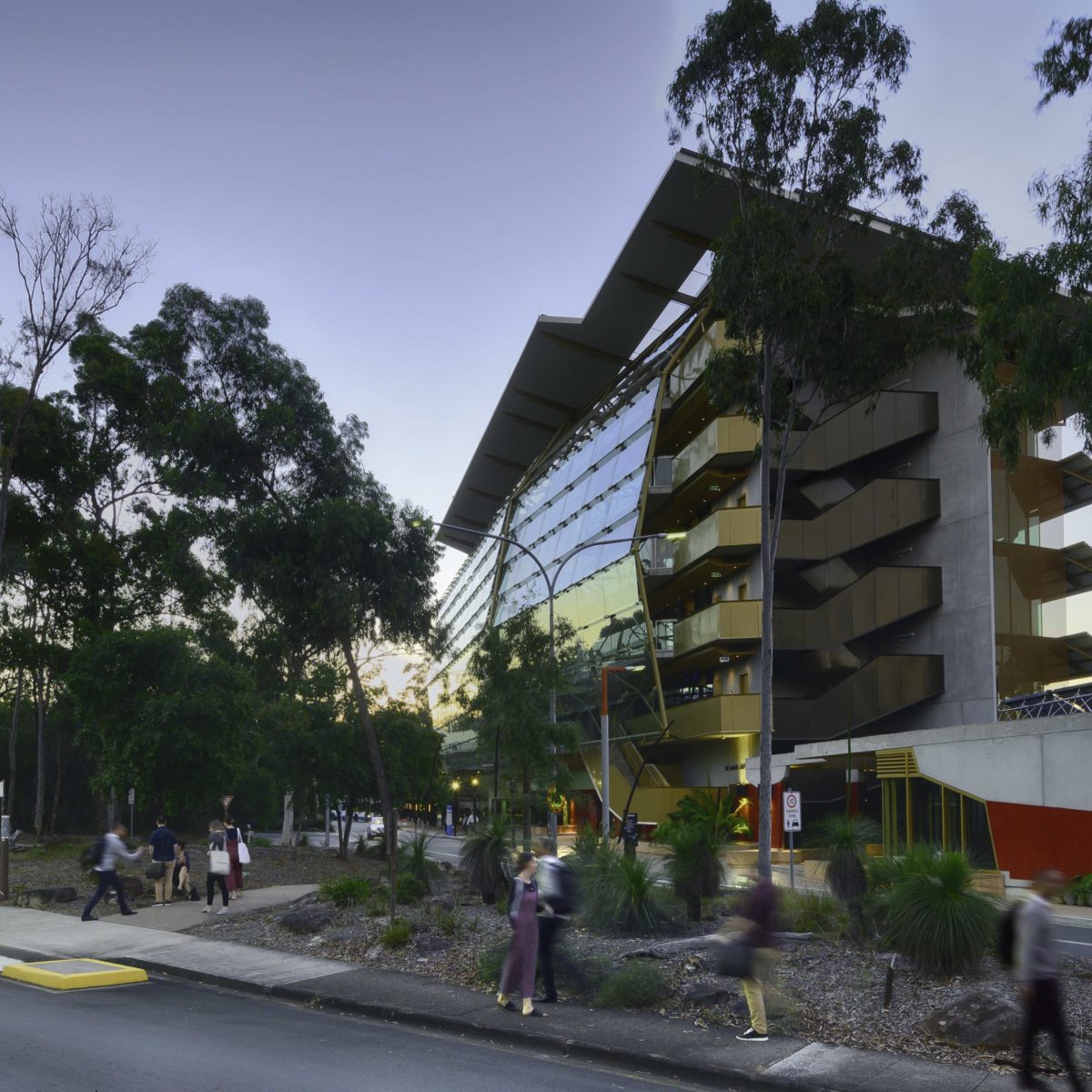 GriffithÂ offers supportÂ ofÂ more thanÂ $15MÂ to struggling studentsÂ ...