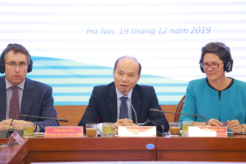 Training for Vietnam's future leaders - Griffith News