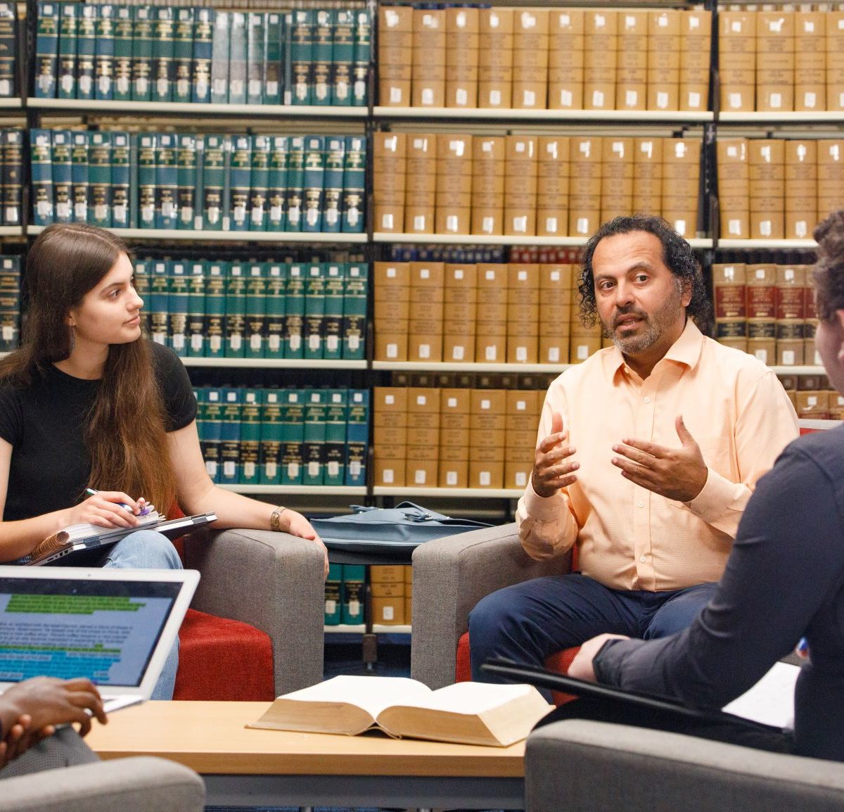 Human rights advocate inspires next generation – Griffith News