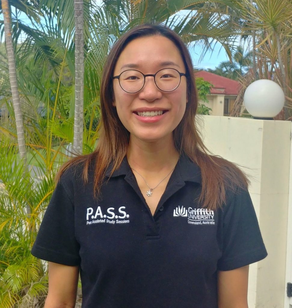 IT graduates launched in front of the RightCrowd - Griffith News