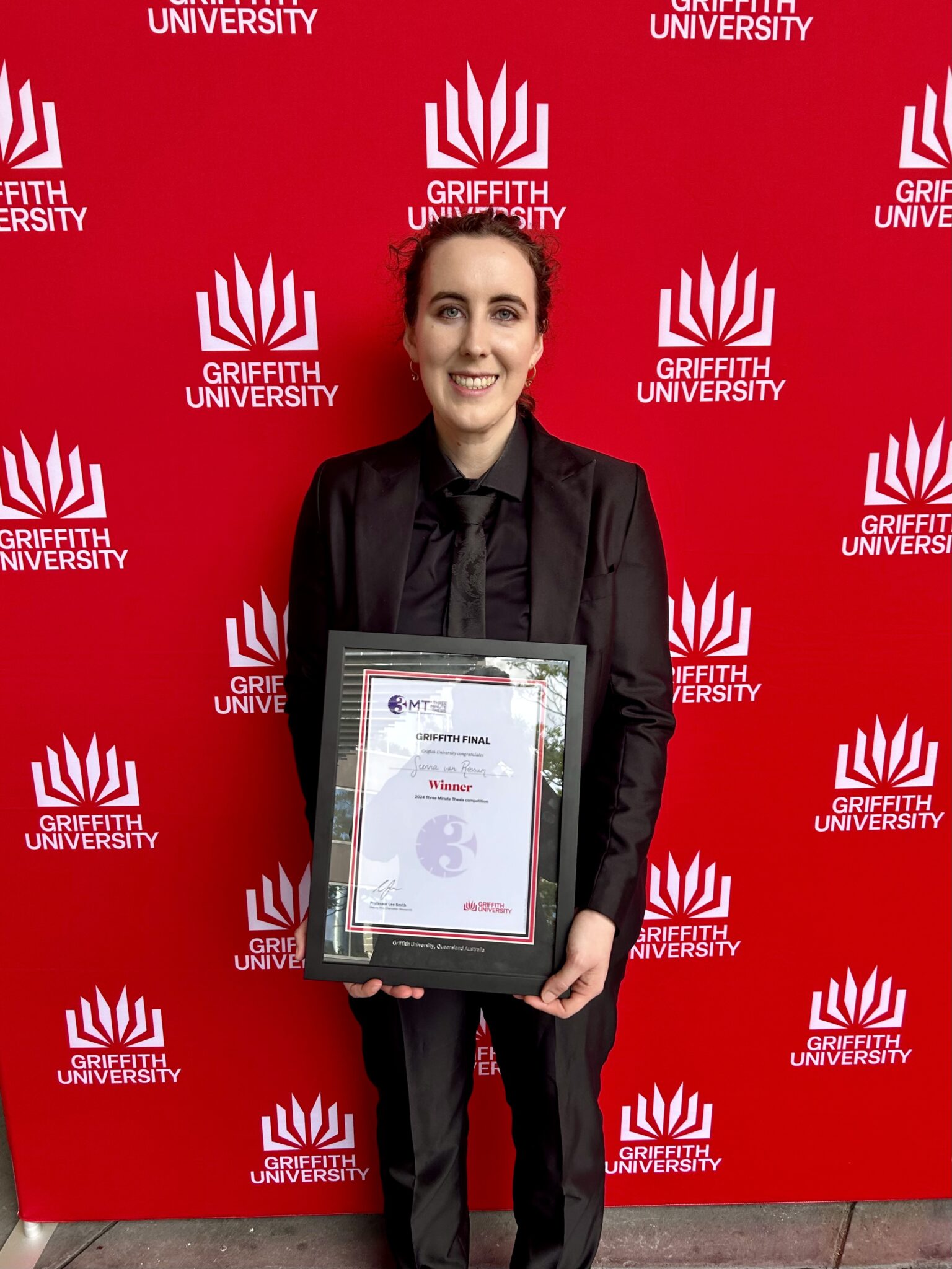 Sienna paints history as inaugural Asia-Pac 3MT winner - Griffith News